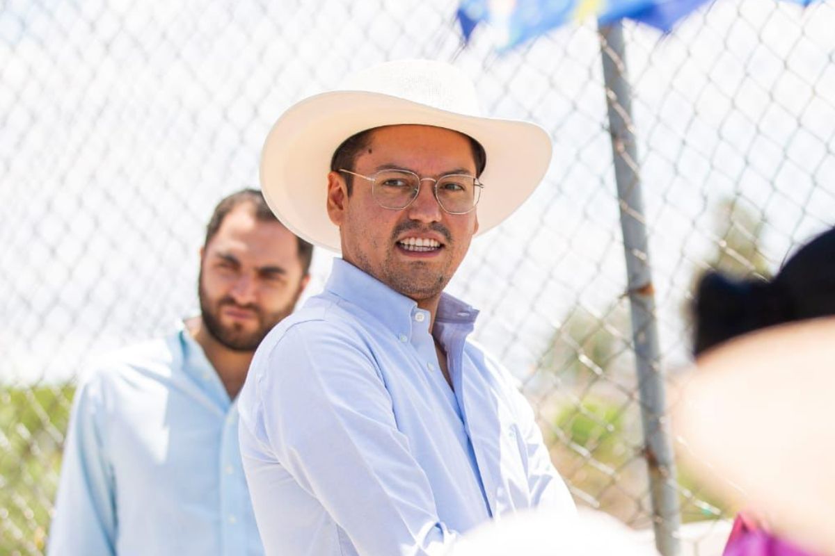 Chepe Guerrero continua gira de agradecimiento en Corregidora