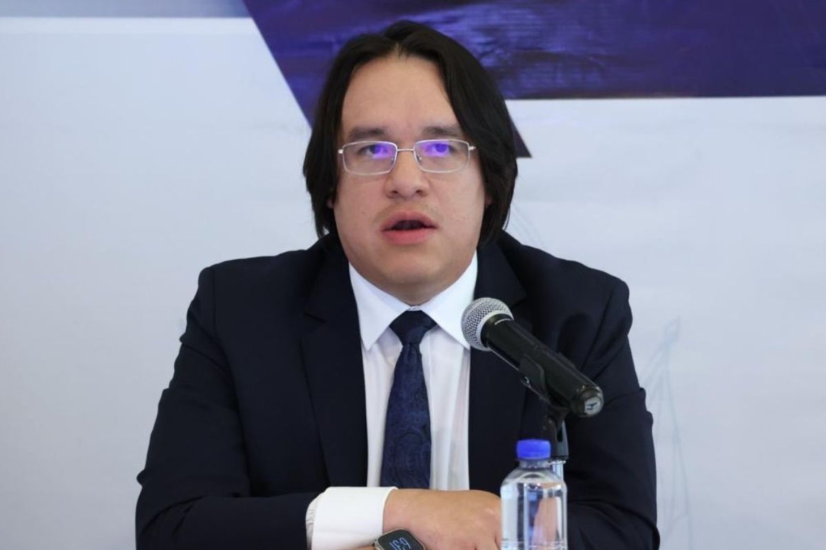 ¿Quién es Víctor Antonio de Jesús Hernández?