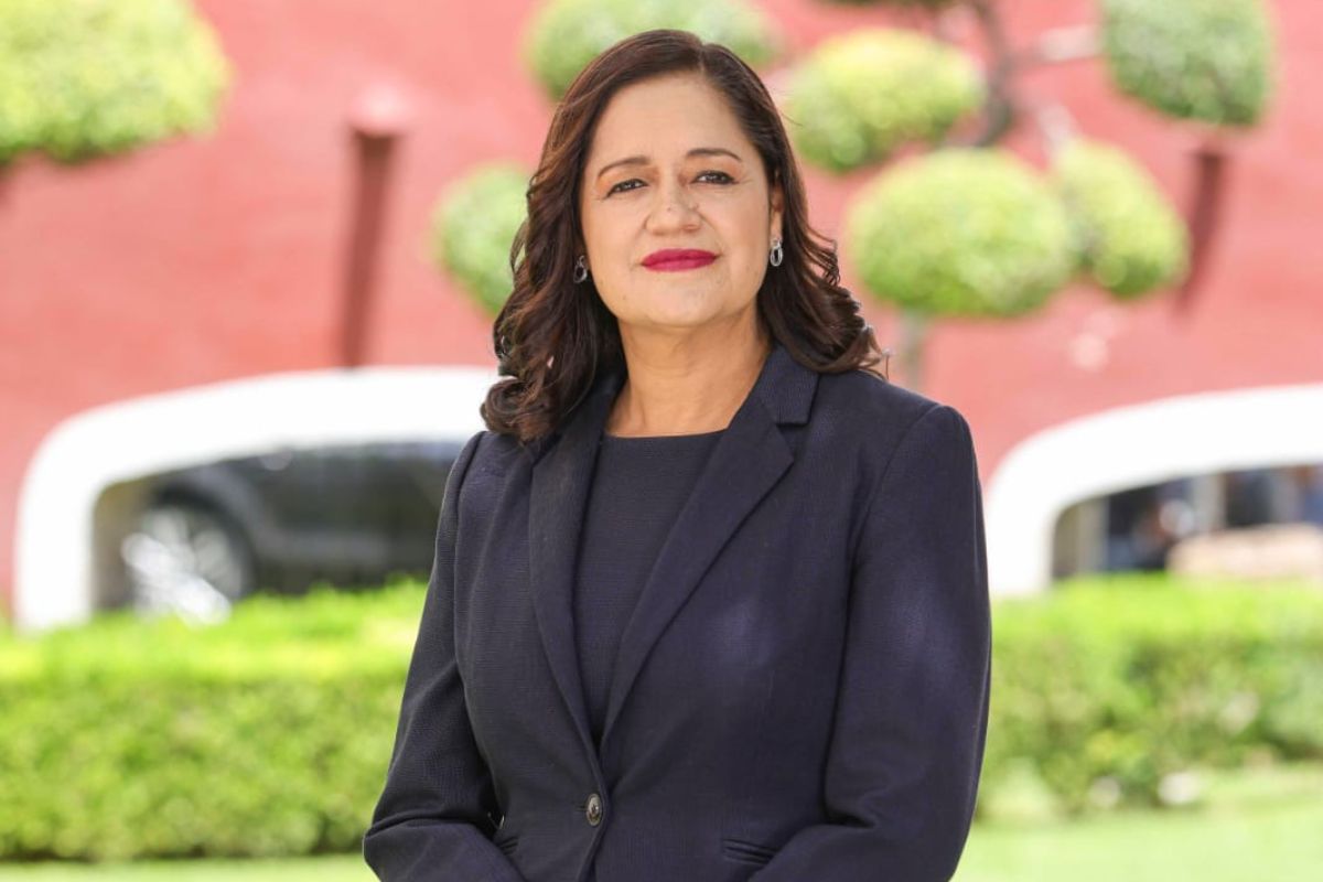 ¿Quién es Sandra Rivera?