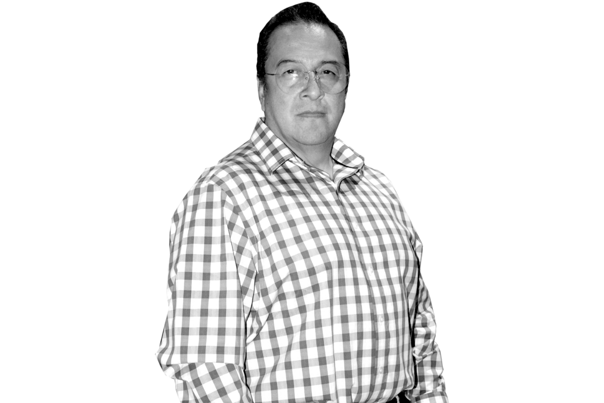 Manzo: Roberto Mendoza