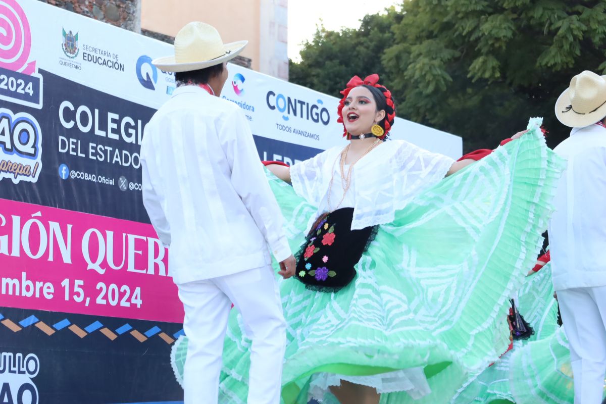 Termina Festival de Danza Tradicional y Baile Folklórico COBAQ 2024
