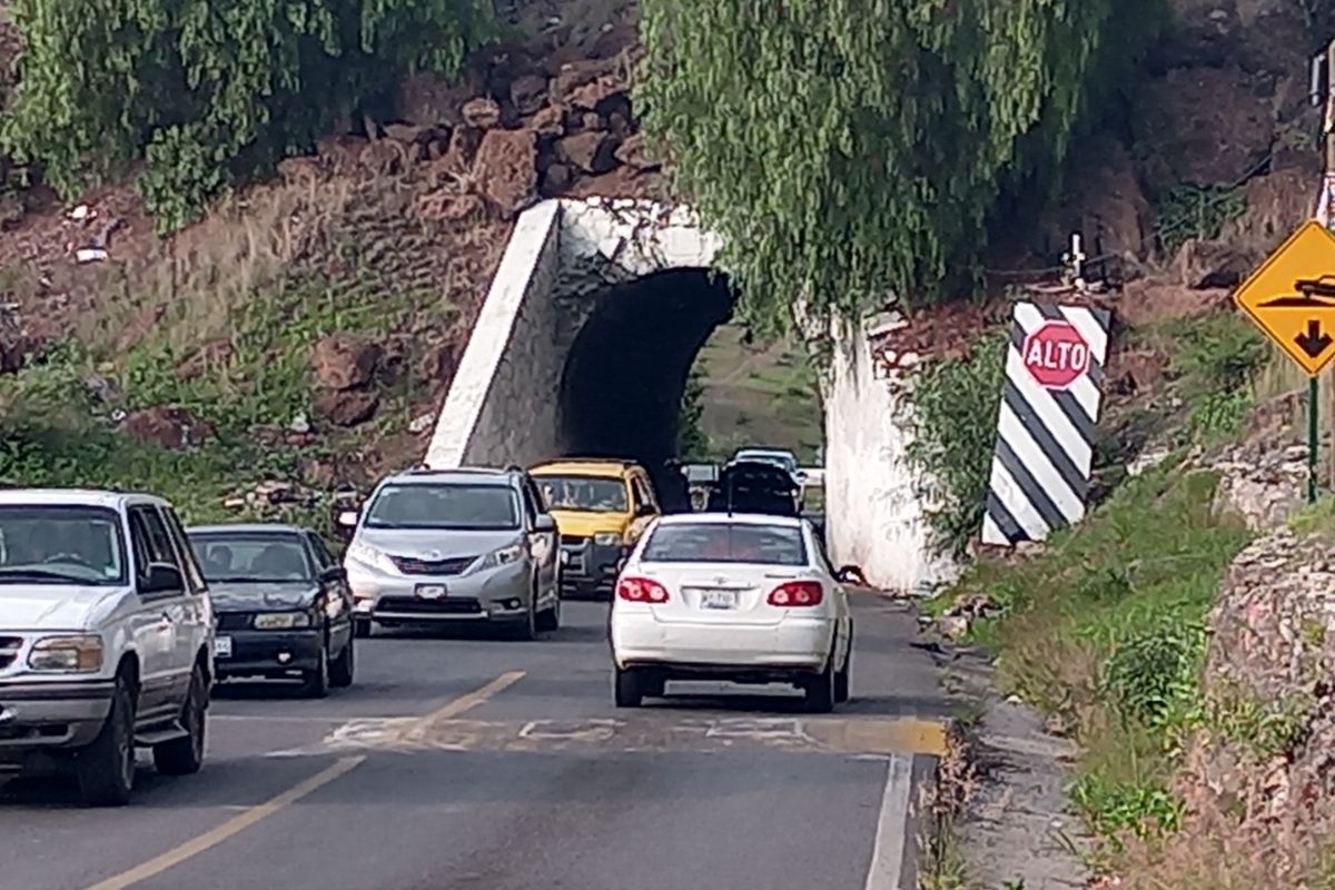 San Juan del Río requiere ampliar el puente de Vista Hermosa