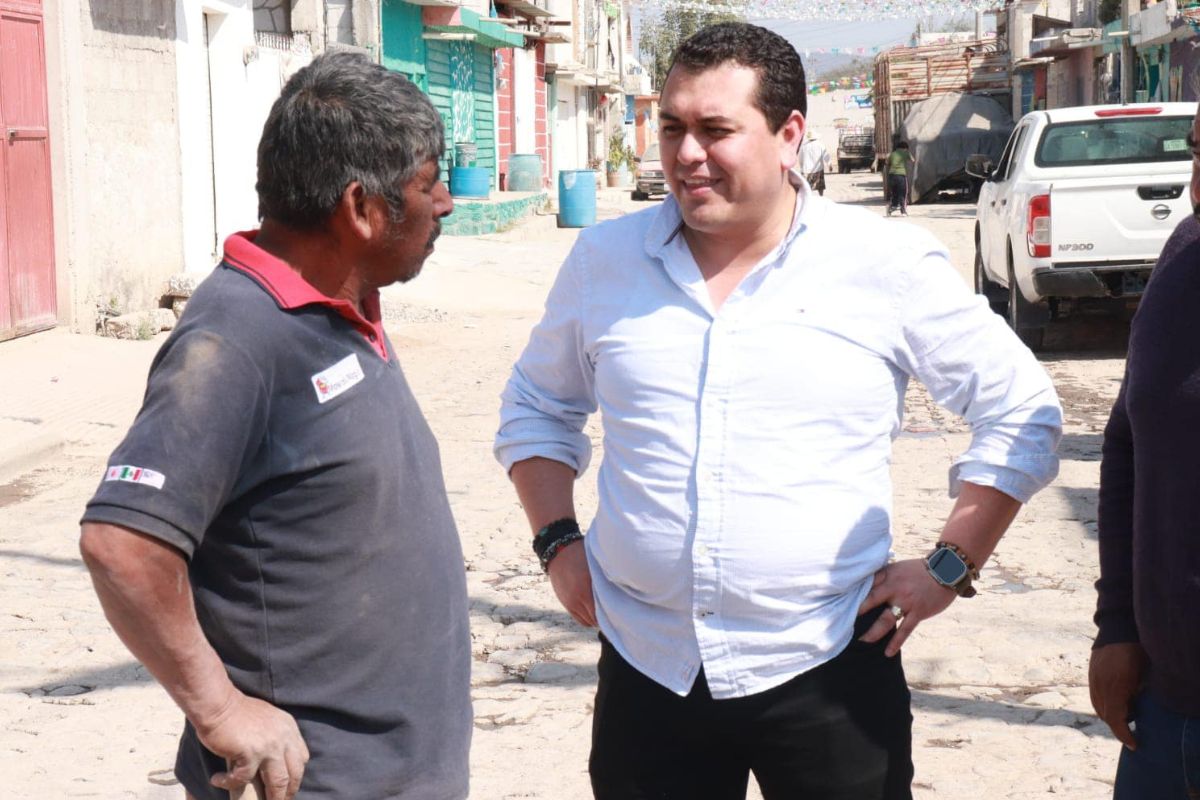 Alberto Nava Cruz continúa en el cumplimiento de Promesas de Campaña