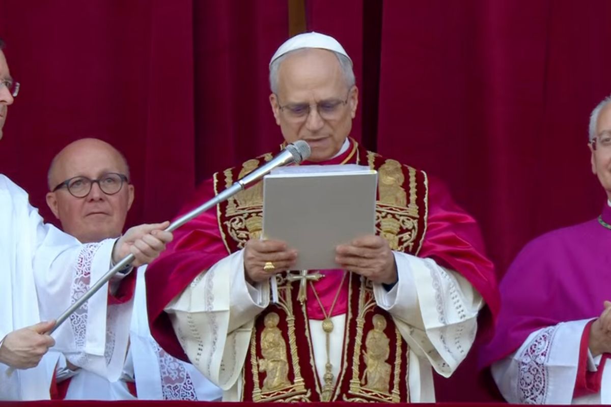 Papa León XIV pronuncia su primer discurso en español para pedir por la paz