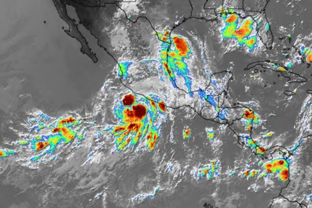 Flossie se convierte en huracán categoría 1